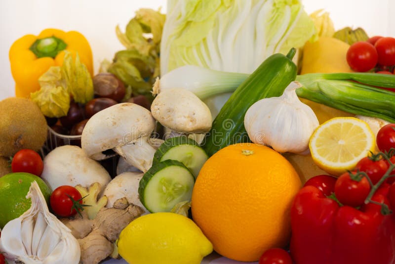 Sluiting Van De Groep Van Verschillende Soorten Groenten En Fruit Stock ...