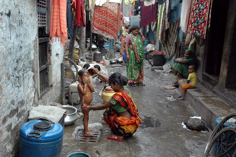 Slum Dwellers Of Kolkata-India Editorial Photo - Image: 17919201