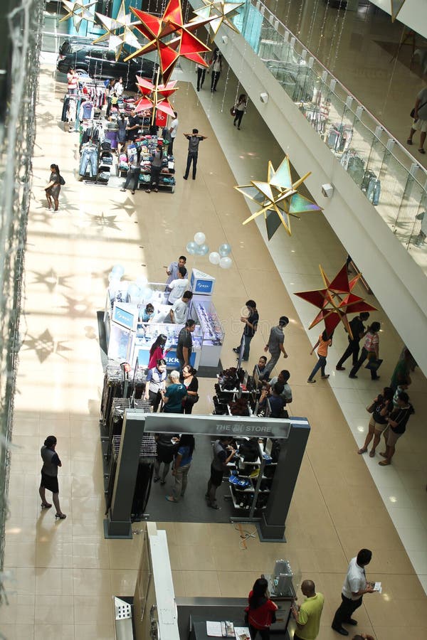 SM megamall，菲律宾商城 图库摄影片. 图片 包括有 马尼拉, 不同, 开放, 楼层, 购物, 商业 - 31343972
