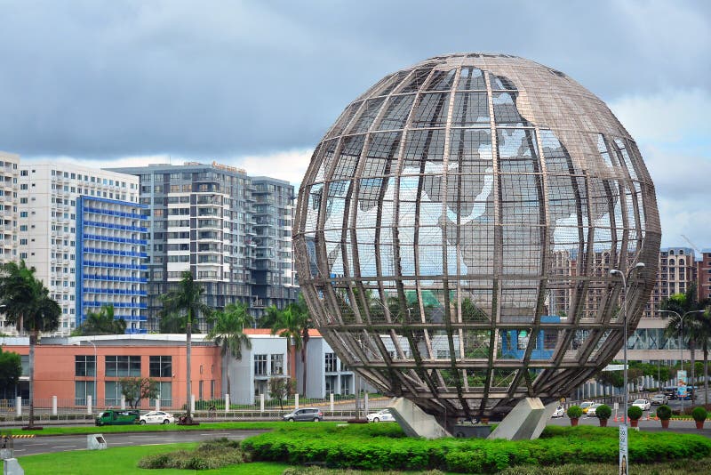 SM Mall of Asia Globe Rotunda in Pasay, Philippines Editorial ...