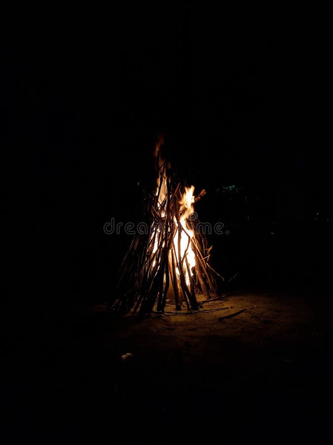 Small Bonfire in the Middle of the Night Stock Image - Image of ...