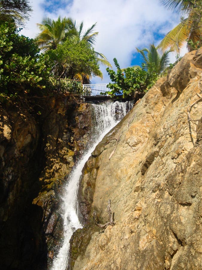 Small Bridge Over Waterfall Stock Photo - Image of green, beauty: 36208326