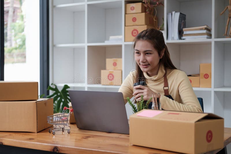 Small Business Aspiring Entrepreneur, Small and Medium Business ...