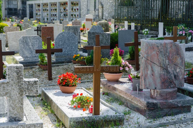 Small cemetery in Italy stock image. Image of cemetery - 43735331
