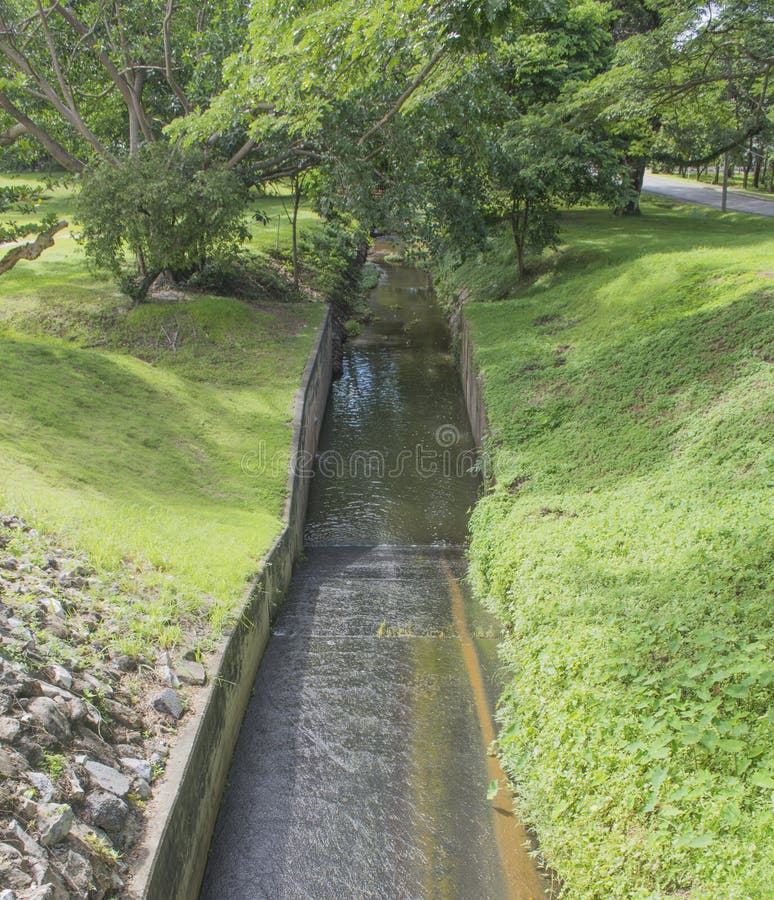 Old Spillway on Concrete Small Dam Stock Photo - Image of hydro, river ...