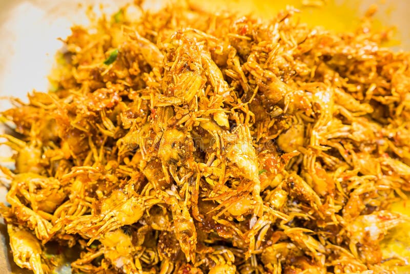 Small Crab Fried in a Pan Have a Spicy and Salty Taste Stock Photo ...
