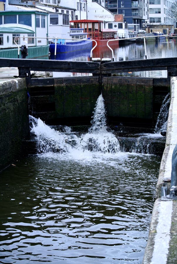 Small Dam for Navigation in the London Canal Stock Image - Image of ...