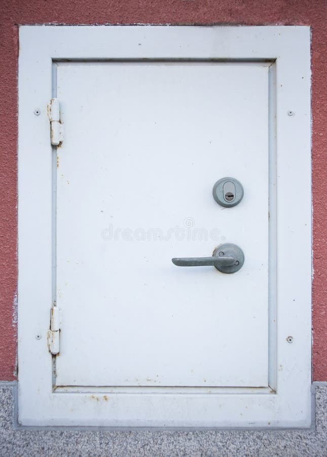 Small Door Picture. Image: 7786529