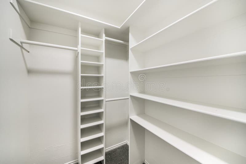 640 Small Empty Closet Stock Photos - Free & Royalty-Free Stock Photos ...