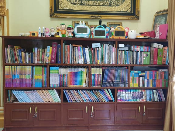 Small Library in the Corner of the House Editorial Stock Image - Image ...