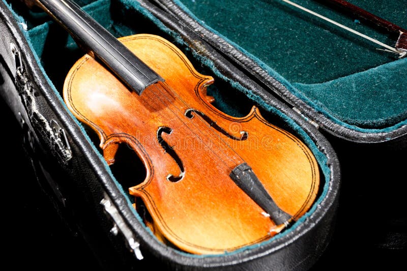 Small Model of an Old Used Violin with Bag on White Stock Photo - Image ...