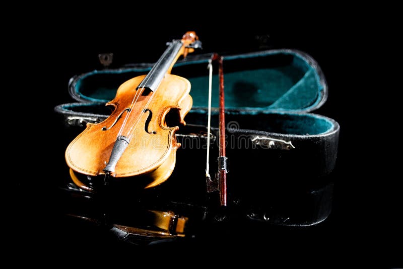 Small Model of an Old Used Violin with Bag on White Stock Photo - Image ...