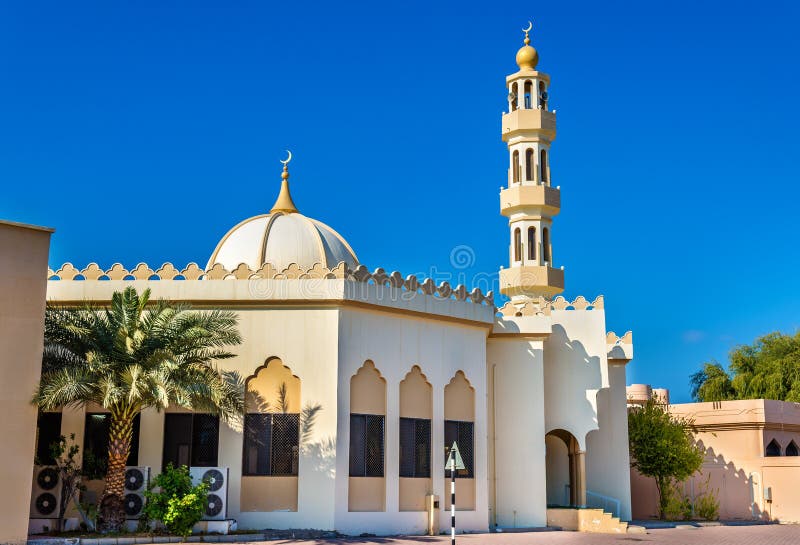Small mosque in Abu Dhabi stock image. Image of holiday - 65598889