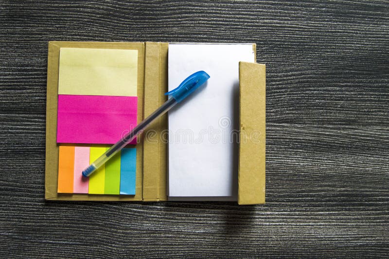 Small Note with Sticky Paper for Business People, Teachers and Students ...