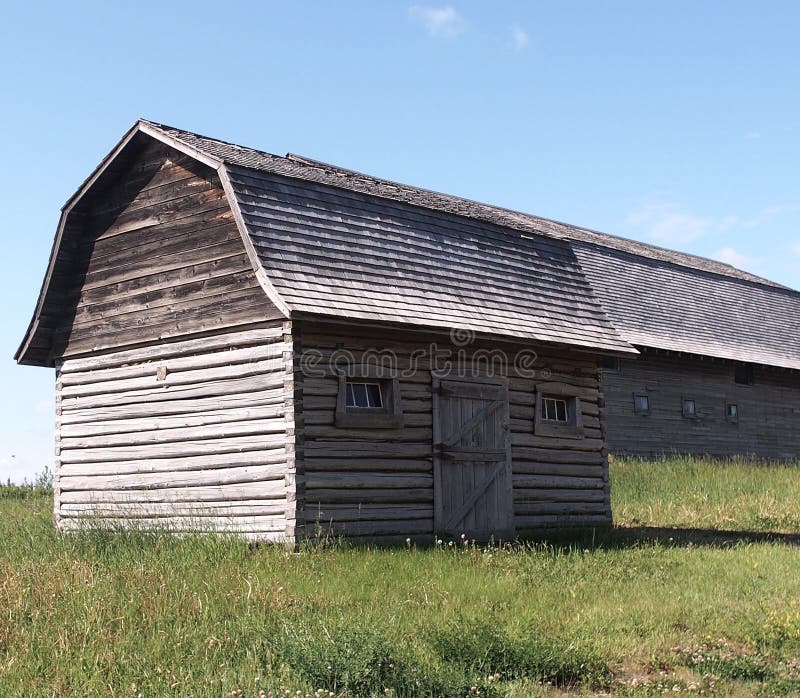 Small Old Wooden Barn stock image. Image of shelter, farm - 55945917