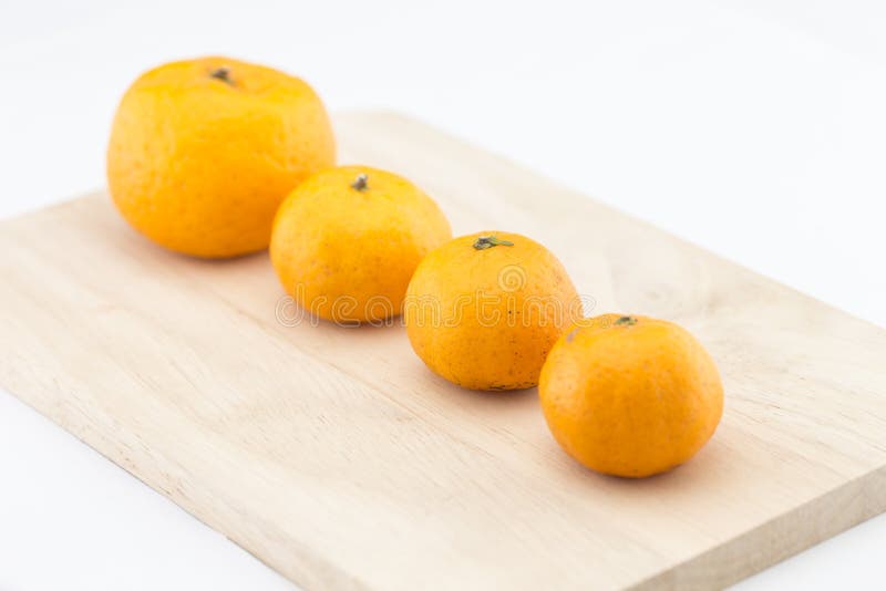 Small Orange Fruit Stock Photos - Download 31,420 Royalty Free Photos