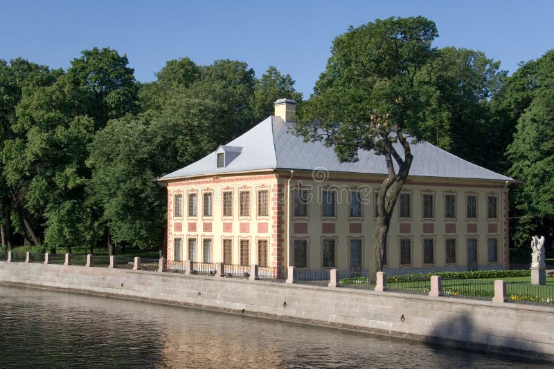 Small palace stock photo. Image of heritage, summer, building - 2640946