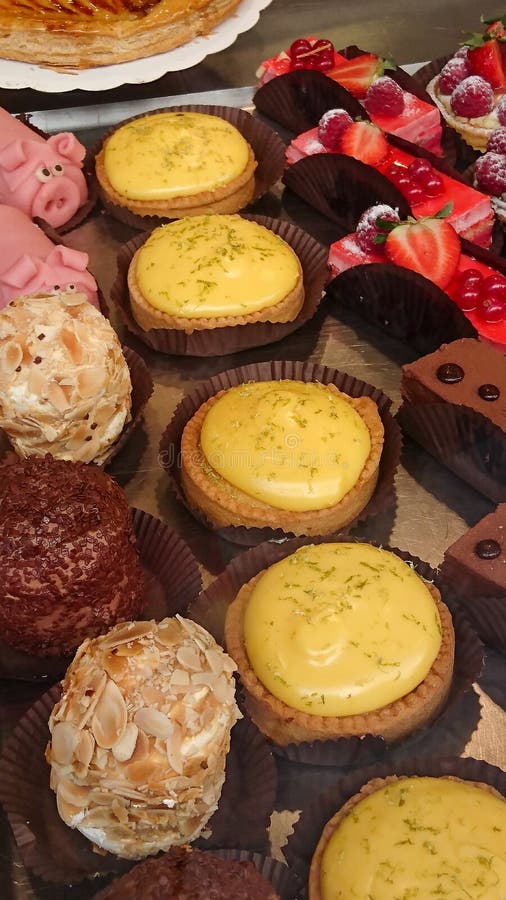 Small pastries stock photo. Image of chocolate, amuse - 198948170