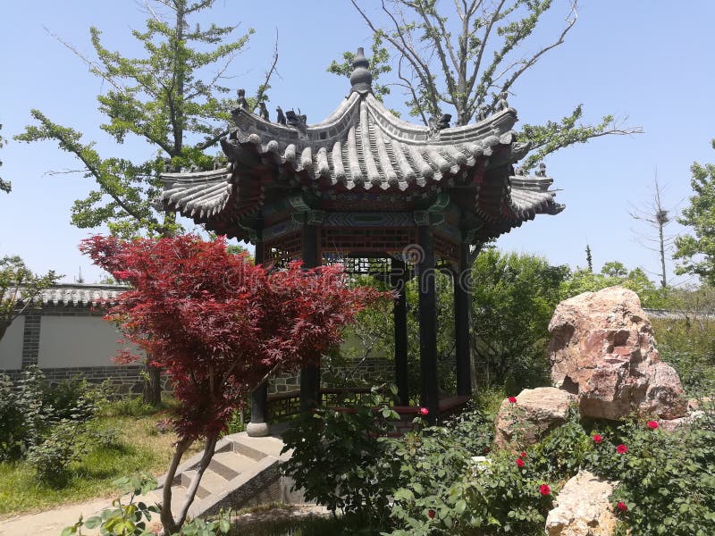 Small pavilion stock image. Image of yantai, small, standing - 92642447