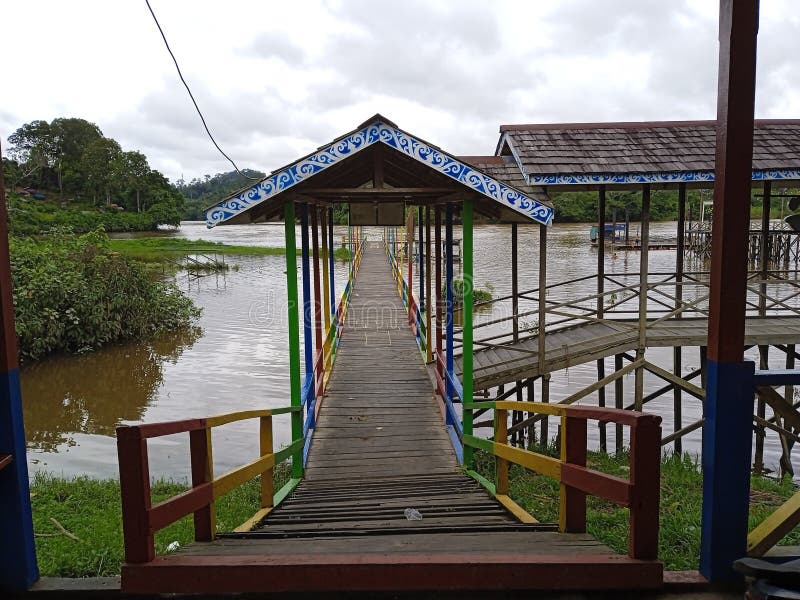 Small Pier in the Upper Mahakam River Stock Image - Image of advanture ...