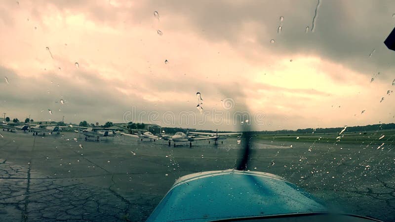 Small Piston Airplane Starting Up Stock Video - Video of airplane ...