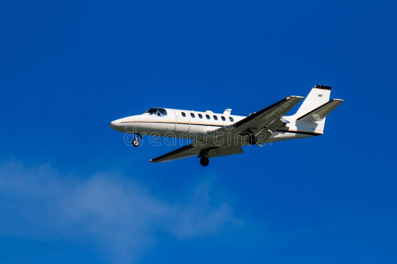 Front View Small Plane Stock Photos - Download 381 Royalty Free Photos