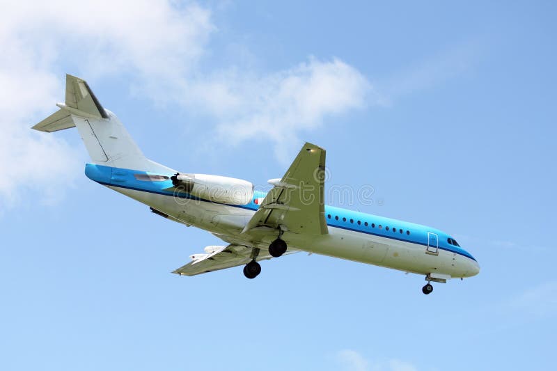 Small plane landing stock image. Image of arrival, arriving - 29194067