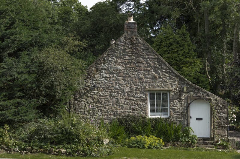 Small Quaint Cottage in the Woods Stock Photo - Image of property ...
