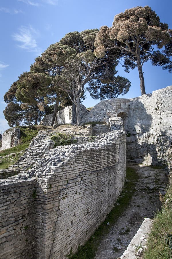 Small Roman amphitheater stock image. Image of hill, idyll - 27856661