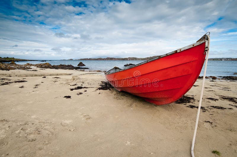 Small Rowboat Lying at Shore Stock Image - Image of beach, ship: 17826695