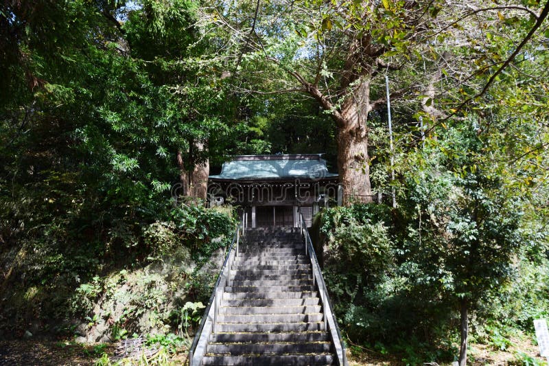 A small Shinto shrine stock photo. Image of stone, japan - 128181156