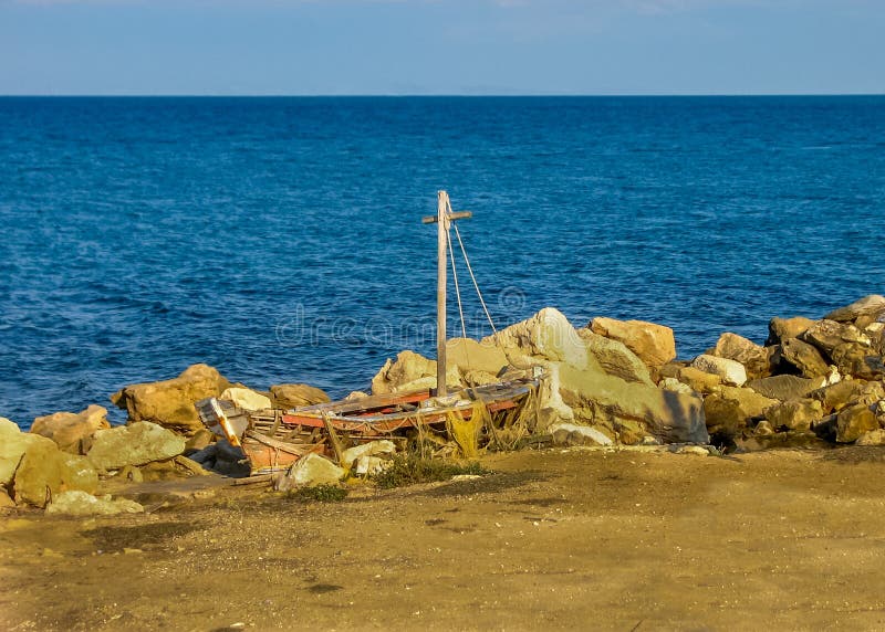Small Shipwreck At A Loch With Stone Beach Stock Photo - Image of aging ...
