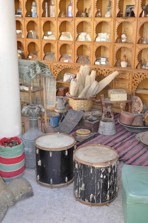 Small Shop with Ancient Items Stock Image - Image of rags, items: 13027077