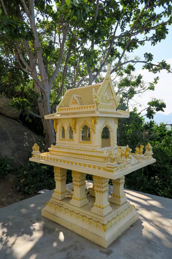 Shrine Near Shumar Quaidabad - Khushab Pakistan Stock Photo - Image of ...