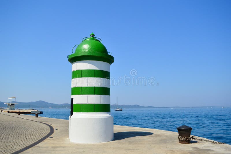 Small Signal Green Lighthouse Stock Image - Image of ferry, zadar ...
