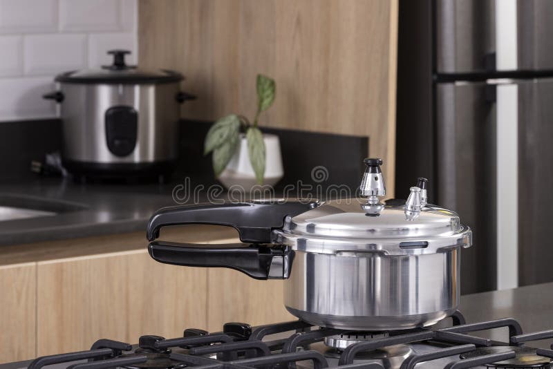Small Silver Pressure Cooker - Kitchen Setting Stock Image - Image of ...