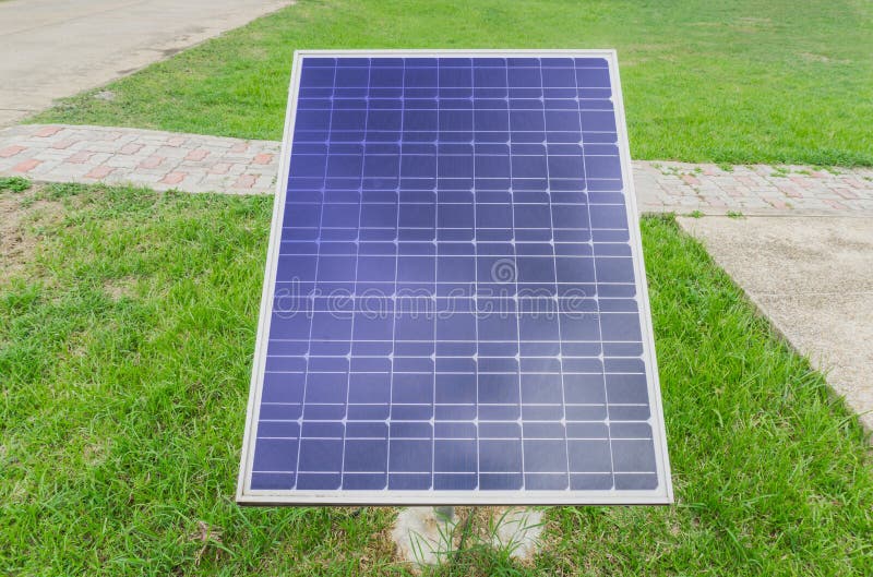 Solar Panels On A Small House Stock Image - Image of exterior, fuel ...