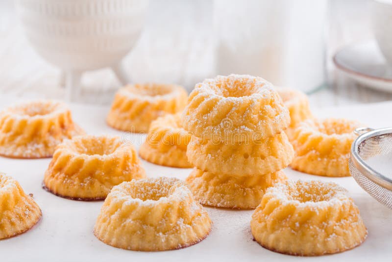 Small Sponge Cakes with Cottage Cheese. Ring Cakes on White Background ...