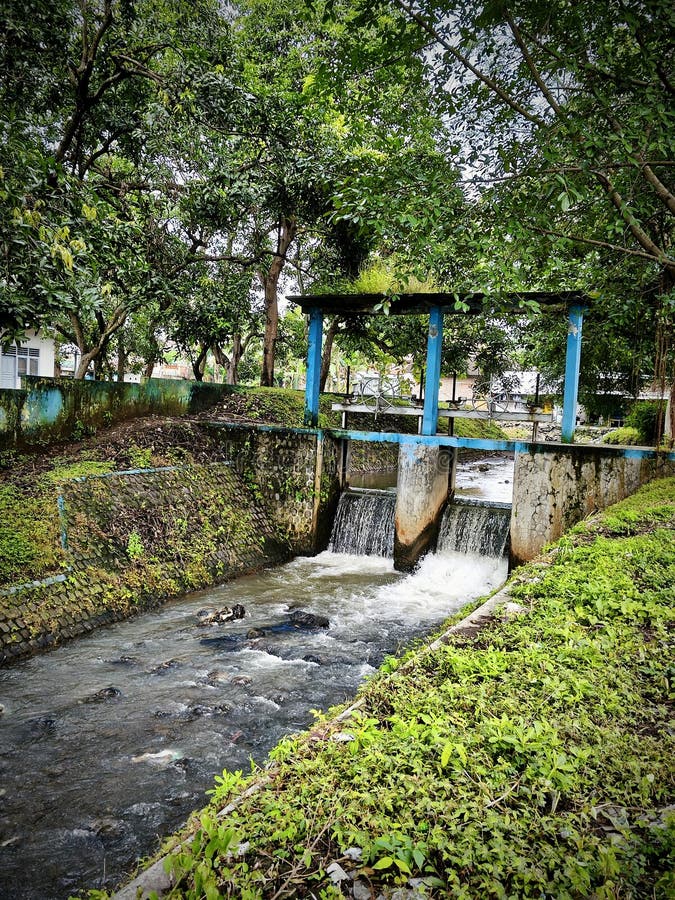 Small Stream Water River Flows Sluice Gate Stock Photos - Free ...