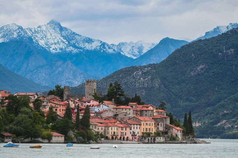 Small town near lake stock image. Image of lake, lombardia - 30362775