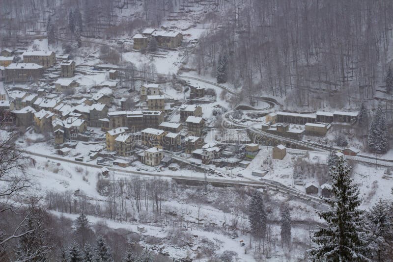 Small Town under snow stock image. Image of piedmont - 141902421