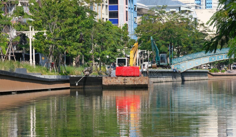 Small Tracked Excavator on a Canal Stock Image - Image of outdoor ...