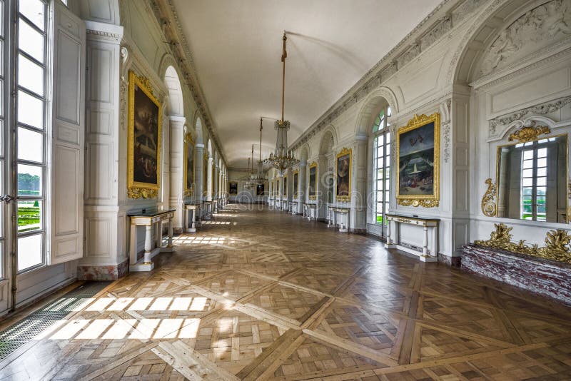In the Galleries of Versailles Editorial Stock Photo - Image of ...