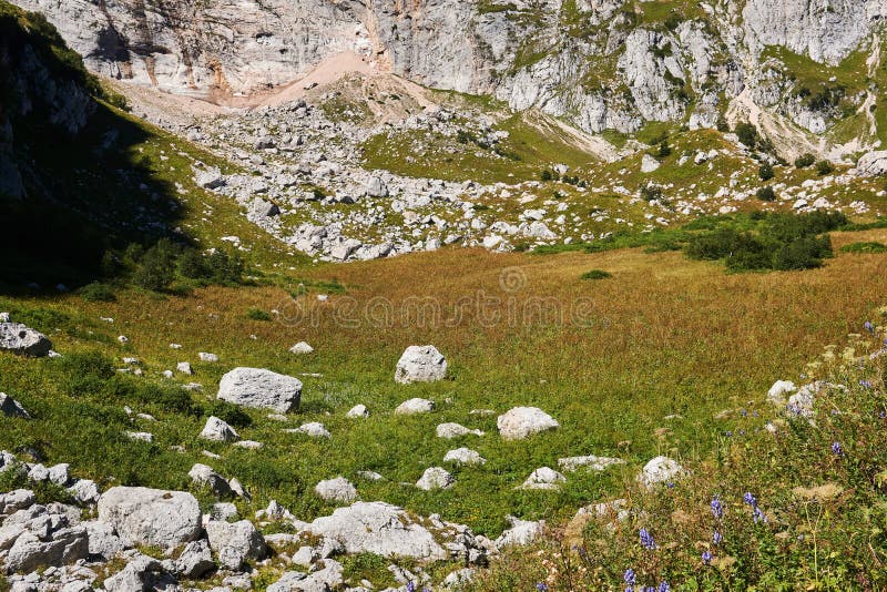 Small Valley among Sheer Cliffs with an Autumn Alpine Meadow Stock ...