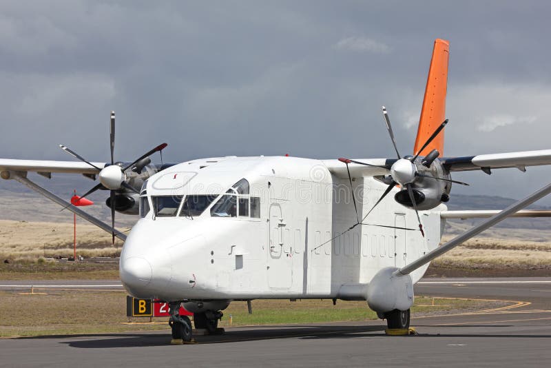2+ Turbo prop twin cargo aircraft Free Stock Photos - StockFreeImages