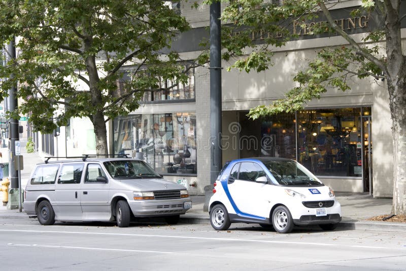 Smart car dump car editorial photography. Image of environment - 33274192