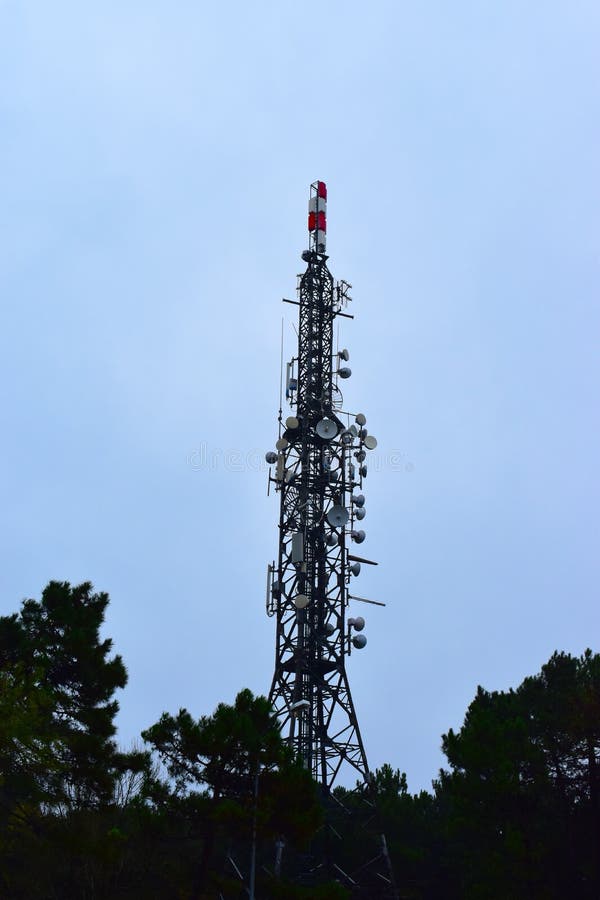 With Smart Cellular Antennas Radiating and Broadcasting Strong Digital ...