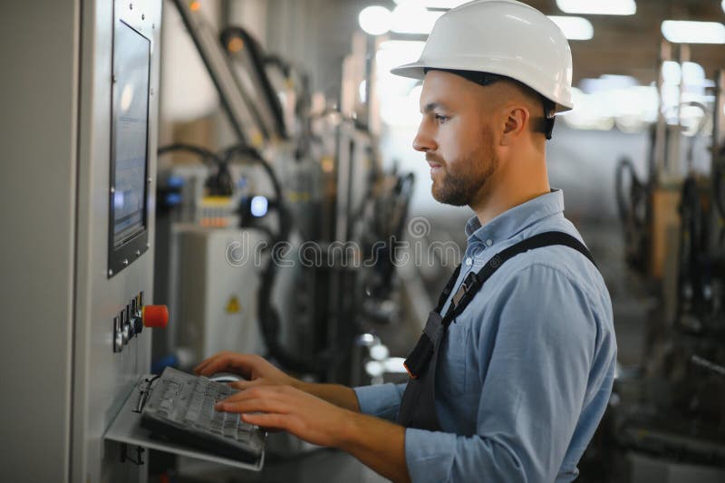 Smart Factory Worker or Engineer Do Machine Job in Manufacturing ...
