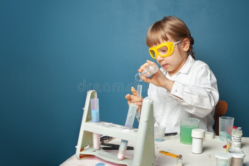 Smart Student Child Girl Doing Science Experiment at Entertainment ...