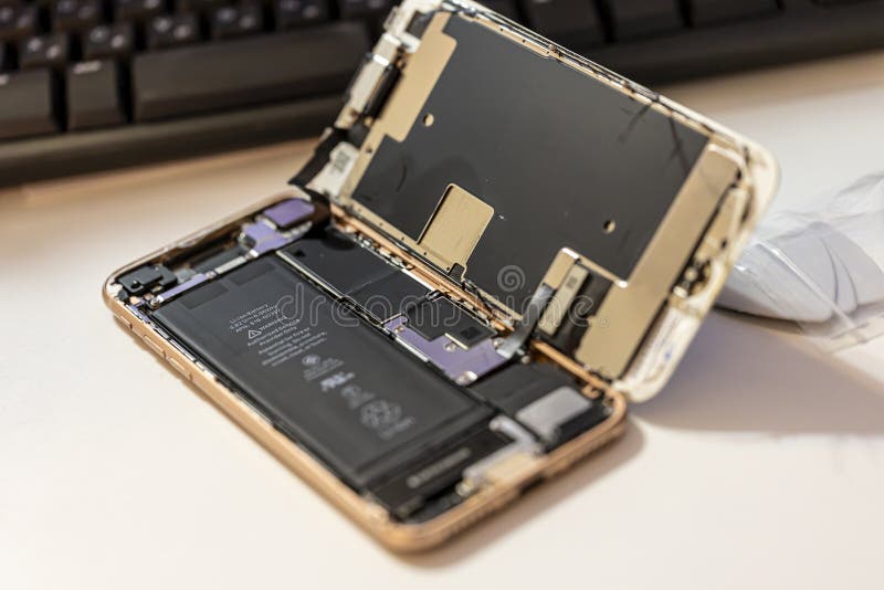 Smartphone Battery Replacement, Repair, LCD Panel Replacement Stock ...